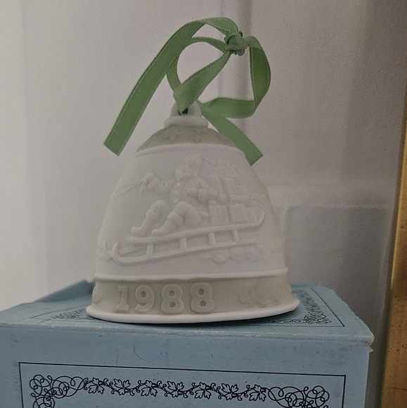 Lladro | Holiday | Vintage Lladro 988 Collectible Christmas Ornament ...